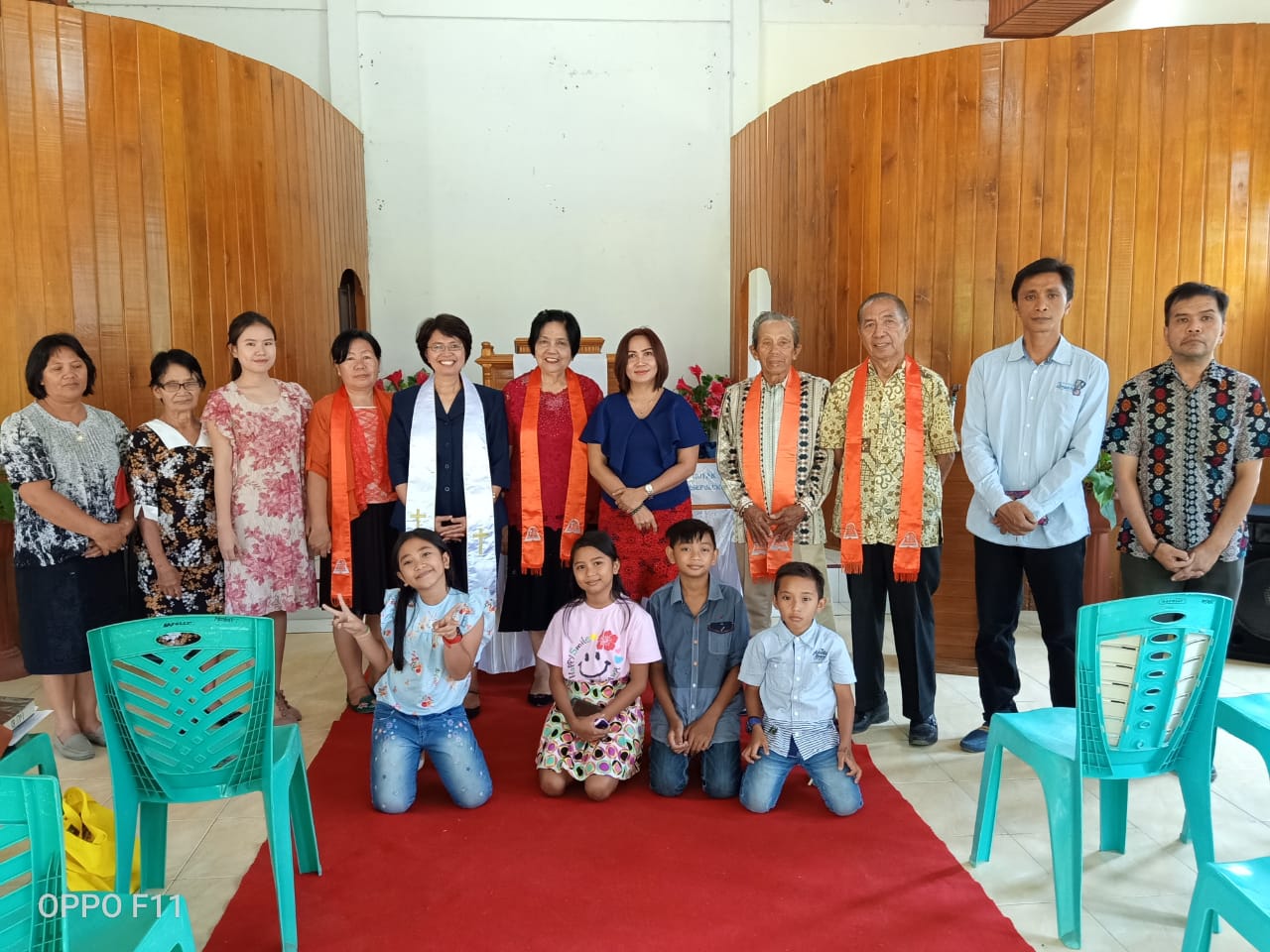 Foto Gembala Bersama Jemaat GMI Molompar – G100G – Yayasan Kasih Anak ...